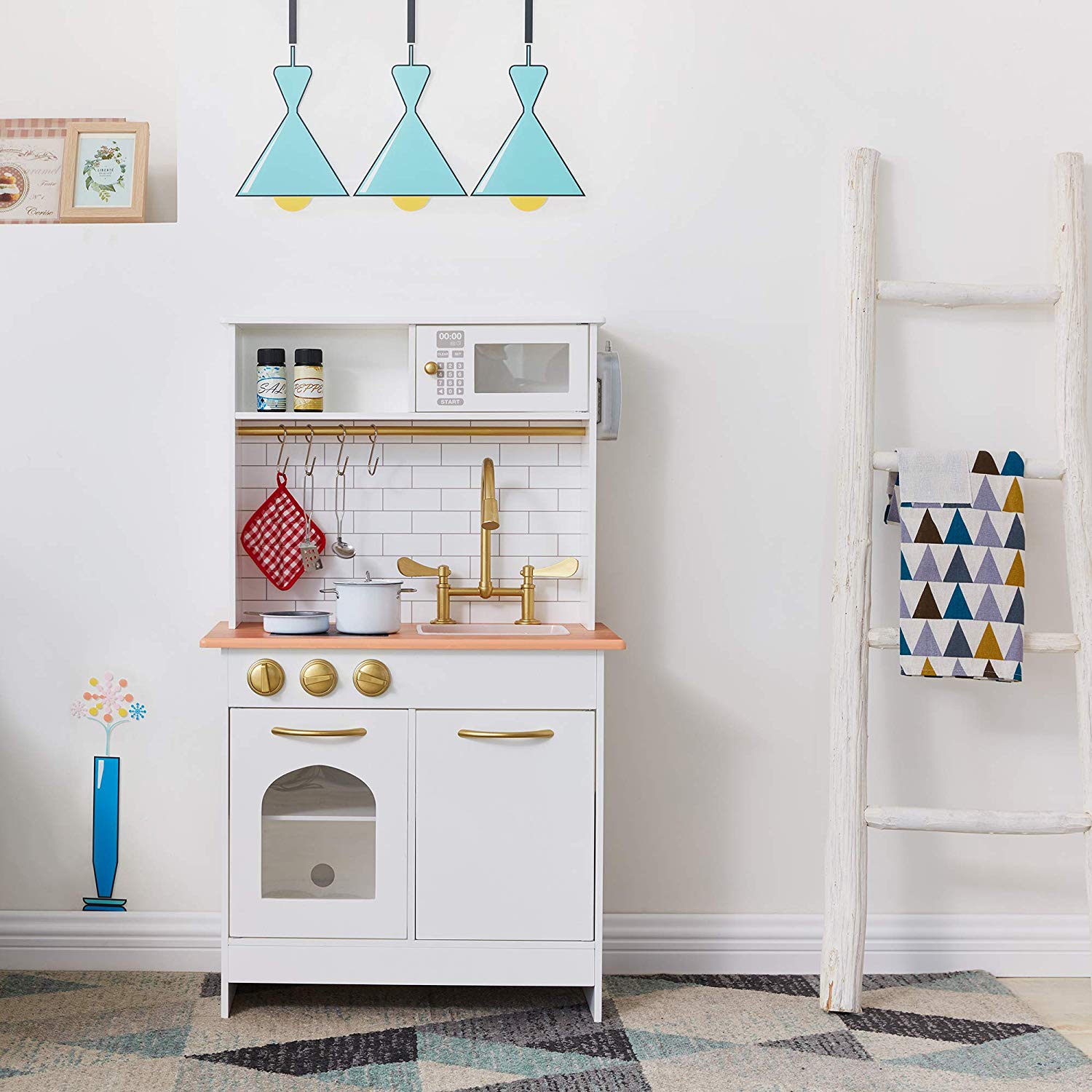 10 of the Coolest Wooden Play Kitchens Your Kids Will Love