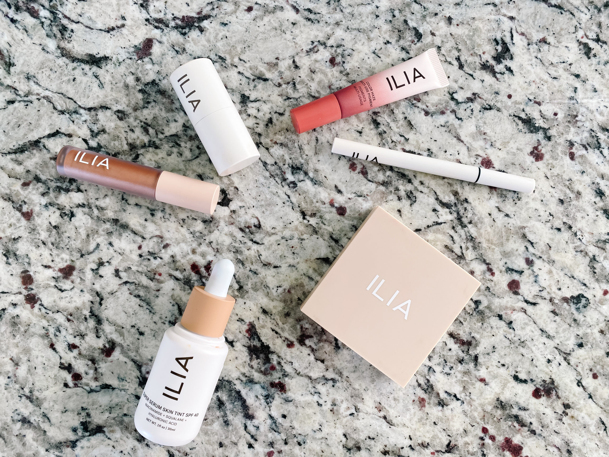 Roundup of Ilia Beauty Reviews ⋆ My Favorites for a Natural Makeup Look