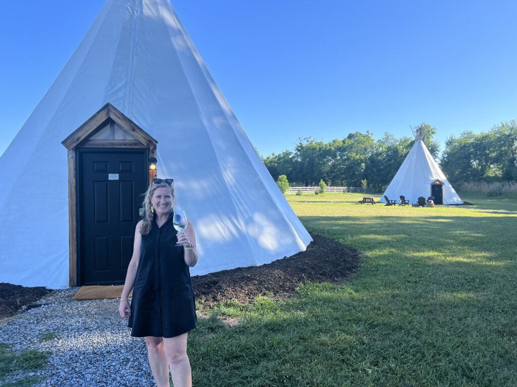 Glamping in Virginia : We stayed in a luxury Tipi!!