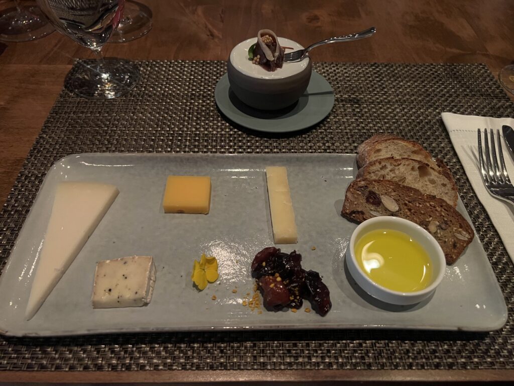 Wine Country Inspired Cheese Plate that's easy to recreate!