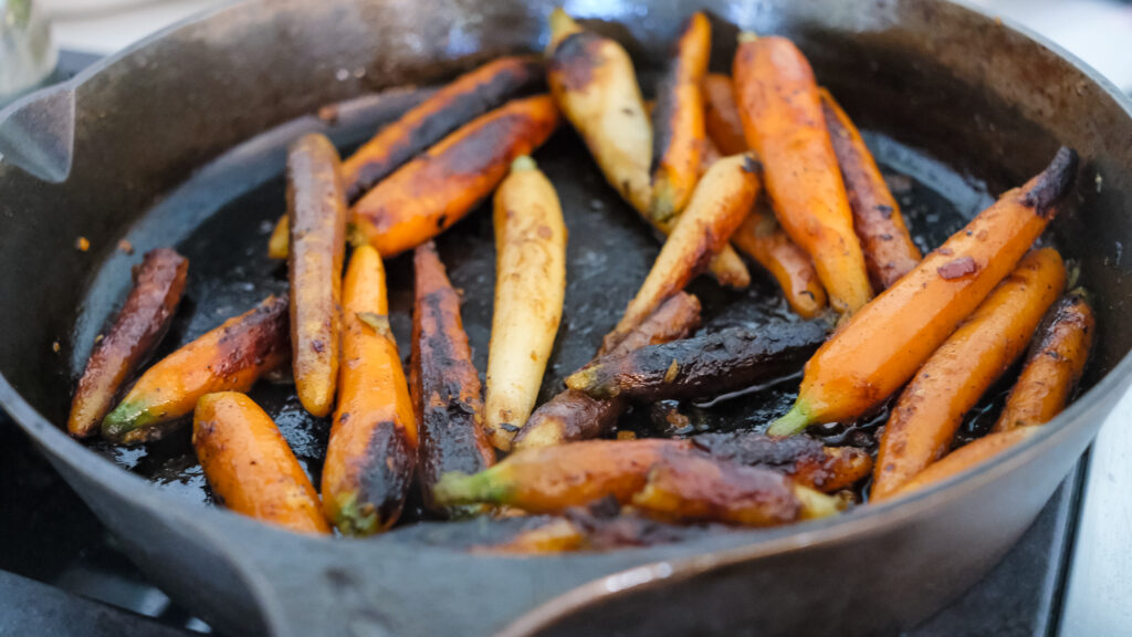 Smithey Skillet Carrots