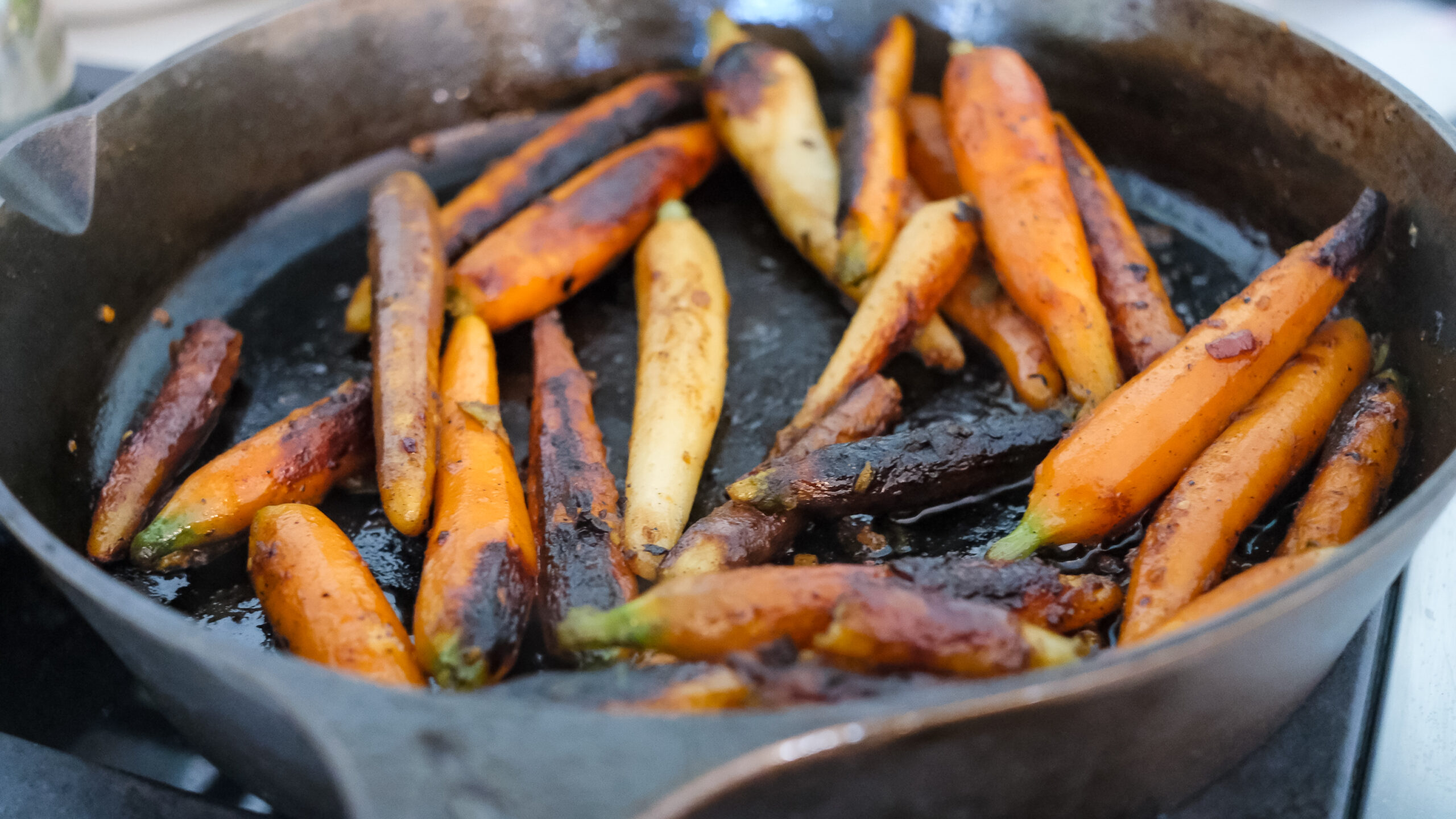 Smithey Skillet Carrots